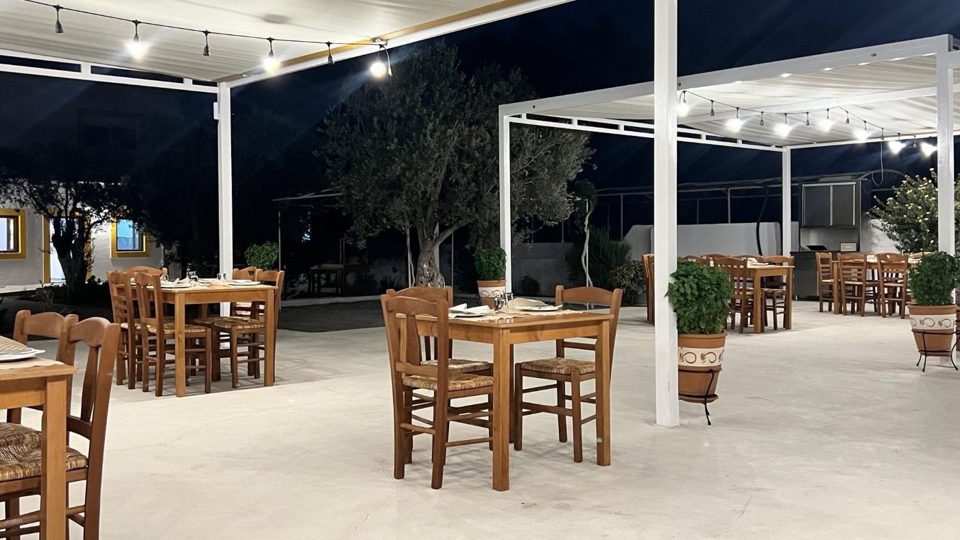 Σέρζα: Μια γαστροταβέρνα-αποκάλυψη στη Λέρο | The FNL Guide